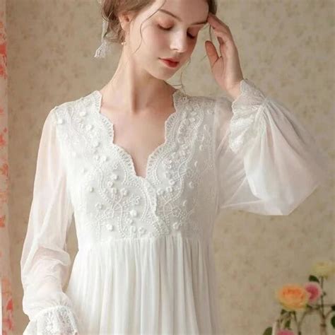 Municipal Lace Women Nightgown Ruffles Sleepwear Woman Long Sleeves