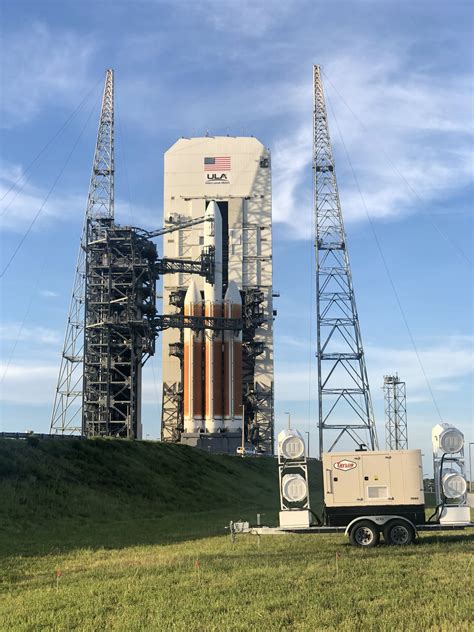 Spaceflight Now On Twitter The Mobile Gantry At Cape Canaverals