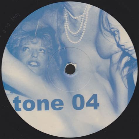 0 Db By Unity Gain Ep Minimal Techno Reviews Ratings Credits