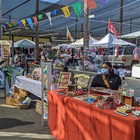 9 Giant California Flea Markets Where The Deals Are Just Unreal