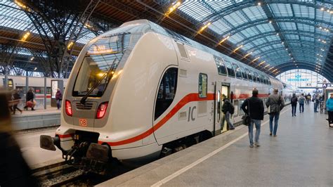Schluss Mit Db Experten Wollen Bahn Konzern Auseinandernehmen