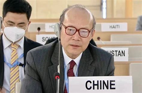 中国大使代表30余国发言，反对没有国际法依据的单边制裁发展权利人权