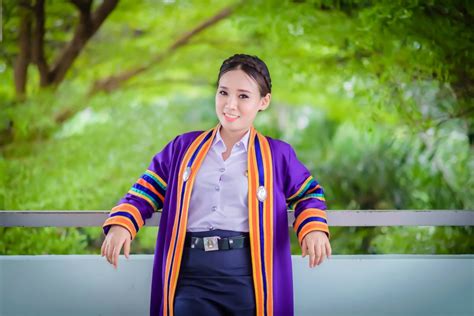 ผลงานการถ่ายภาพ งานรับปริญญา มหาวิทยาลัยราชภัฏบ้านสมเด็จเจ้าพระยา Charwee Graduateth