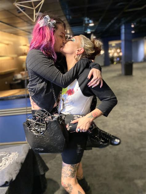 That Time I Got To Kiss My Favorite Suicide Girl 💖 I Was In Heaven When