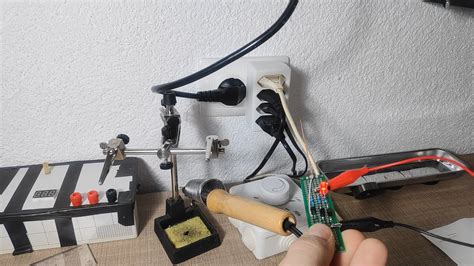 Non Contact Voltage Detector 5 Steps With Pictures Instructables