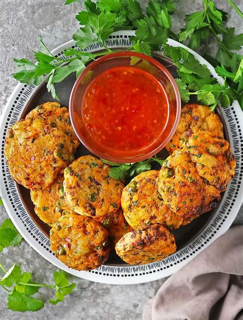 Easy Spicy Veggie Fritters Recipe By Savory Spin