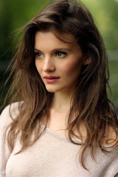 Picture Of Emily Barber