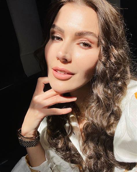 Hatice Sendil Turkish Actress R Famousfaces