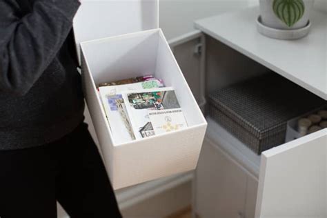 Sentimental Clutter Decluttering Cure 2020 Apartment Therapy