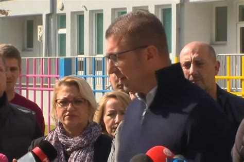 СТУДЕН ТУШ ЗА ВМРОВЦИТЕ : МИЦКОСКИ ПОДГОТВЕН Е ДА РАЗГОВАРА ЗА БУГАРИТЕ ...