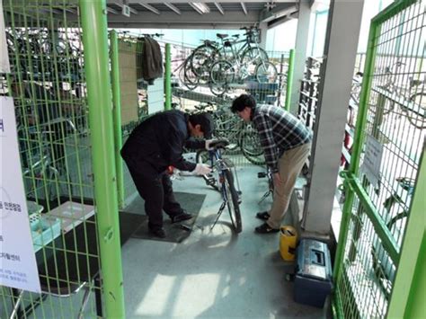 신도림역 자전거주차장에 수리서비스센터 오픈 아시아경제