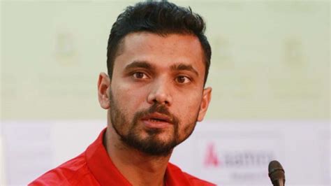 বাংলাদেশ নির্বাচন মাশরাফী বিন মোর্ত্তজাসহ ৪ প্রার্থীকে জরিমানা