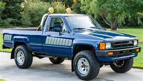 1985 Toyota Pickup Bed Dimensions Full Measurements And Specifications