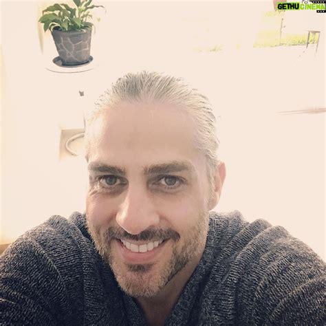 Marco Méndez Wiki Biography Age Gallery Spouse and more