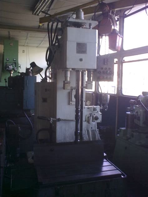 Стоянов инжинеринг производство на автогарнитури гарнитури за трактори гарнитури за камиони