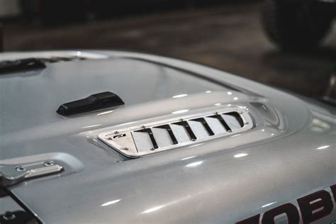 Hood Vent Kit For Jeep Rubicon Jljlujt Motobilt