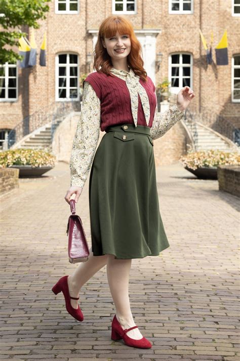 Banned Retro Lucia Swing Skirt In Juniper Green Topvintage