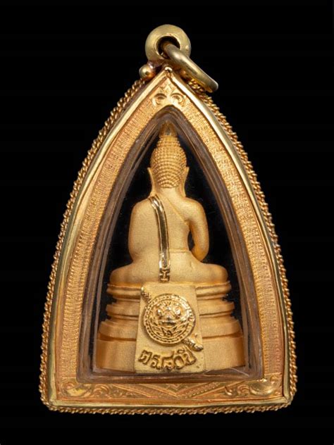 พระกริ่งหลวงพ่อโสธร กรมตำรวจ เนื้อทองคำขัดเงา พิมพ์เล็ก พร้อมเลี่ยมทองลงยาสี