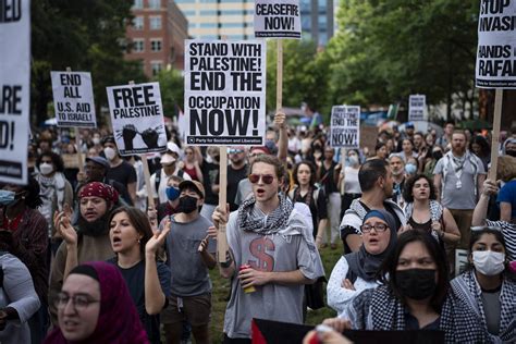 More Universities Join Pro Palestine Protests Middle East Monitor