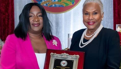 Sharon Wilson Honoured At The Senate Presidents Dinner Sharon Wilson