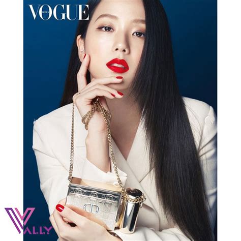 بیوگرافی کیم جیسو Jisoo خواننده و بازیگر کره ای عکس های جدید