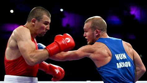 Олександр Хижняк вийшов до 1 4 фіналу у боксі на Олімпіаді 2024