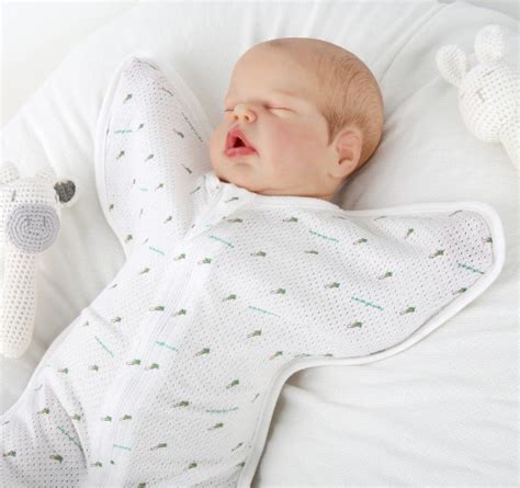 신생아 반사 종류와 사라지는 시기feat 모로반사