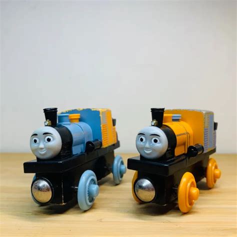 BASH DASH Thomas The Tank Engine Friends Wooden Railway Magnet Trains EUR 14 48 PicClick FR