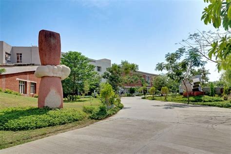 Itm Sls Baroda University Vadodara Campus Photos Virtual Tour