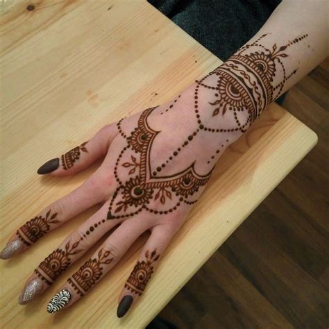 Мехенди на руке, мехенди спб, натуральная хна, мехенди, mehndi ...