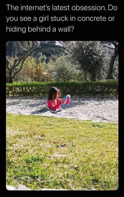 Stuck In The Wall Gril The Girl That Got Stuck In The Wall Chapter 7 Read Manga Online Free