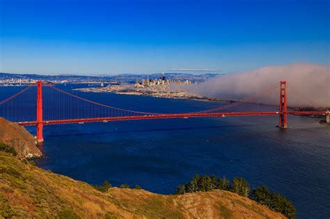 골든 게이트 브릿지와 샌프란시스코 스카이 라인의 전망 0명에 대한 스톡 사진 및 기타 이미지 0명 건축 건축물 Istock