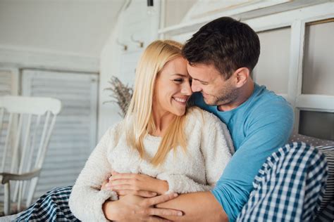 Perfectly Romantic Morning Habits To Create A Strong Bond With Your Partner