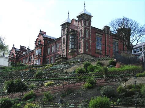 Rose Red Mansion