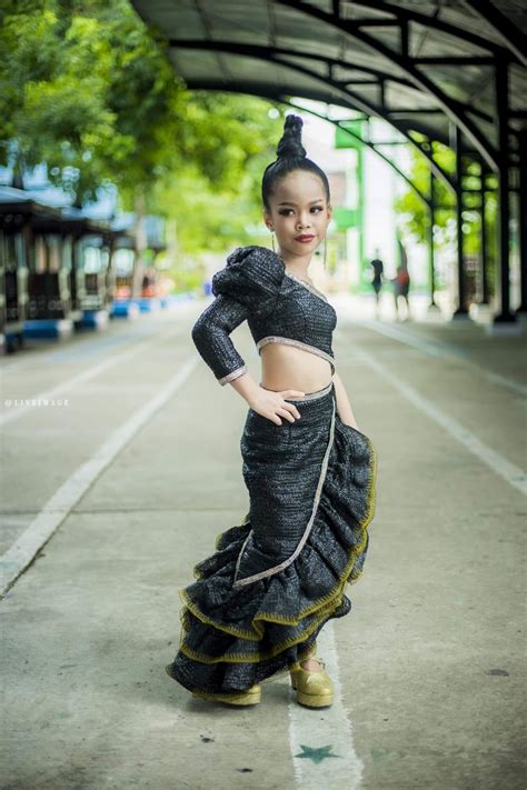 ชุดรีไซเคิลเด็ก วันวิทยาศาสตร์ ชุดไทยเด็กบ้านน้องน้ำเพชร เช่าชุดโคราช เช่าชุดอำเภอพิมาย เช่า