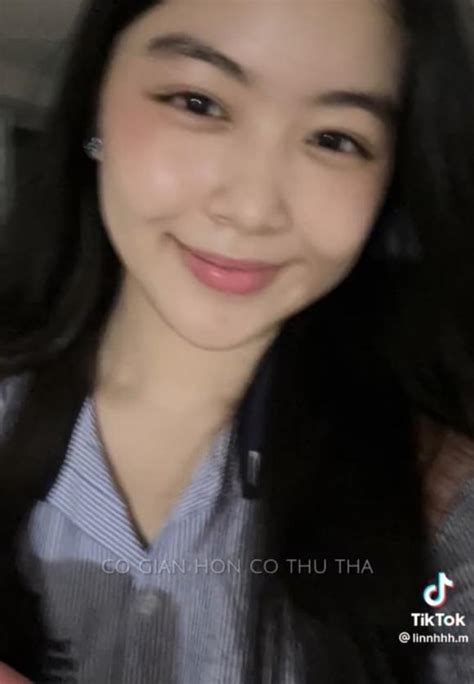 Con G I Mc Quy N Linh Khoe Nh I Th Ng T H A Nhan S C Sao