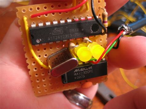 Simple Method To Send Data From Any Microcontroller To A Serial Port