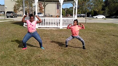 Giggel Giggel Pop Pop Youtube