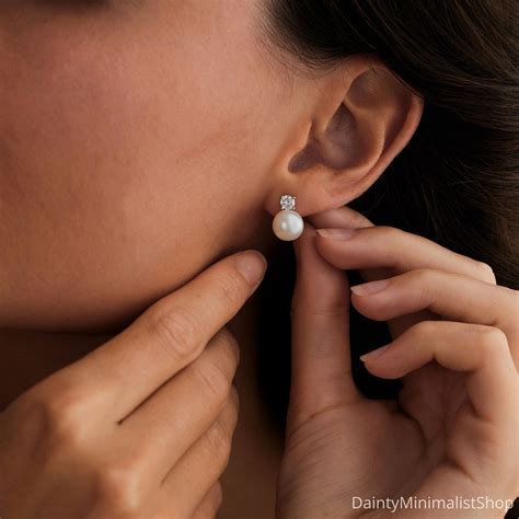 Natural Freshwater Pearl Stud Earrings Minimalist Cz Diamond Pearl