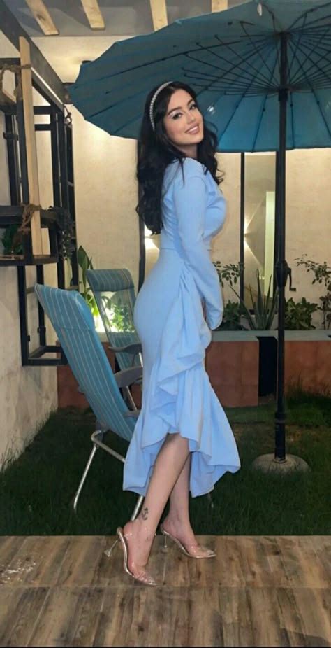 Камера мотор Любовная сцена Вдохновленные наряды Наряды Социальные сети