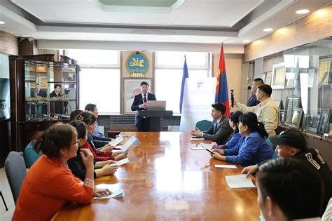 Хэрэглэгчийн Шударга өрсөлдөөн хэрэглэгчийн төлөө газар Facebook