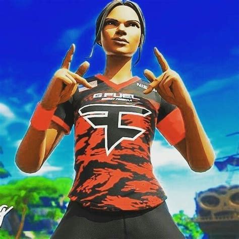Tryhard Skins Sweaty Fortnite Pfp Fighter Skin Fortinite Gamer Pics
