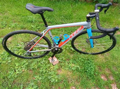 Cube Cross Race Pro Gravel Bicykle A Bicykle Na Cyclokros Mtbiker Bazár
