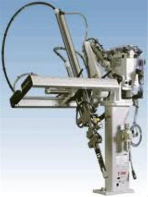 Sprue Picker Robots Manufacturer From Faridabad