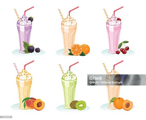 흰색 배경에 격리 된 밀크 쉐이크가있는 안경 세트 블랙 베리 오렌지 체리 복숭아 키위 살구 플랫 스타일의 달콤한 신선한 음료의