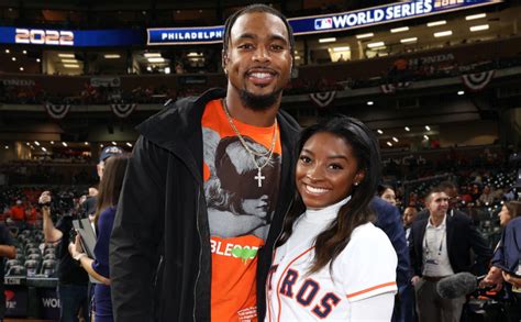 Simone Biles Is ‘the Catch In Loved Up Holiday Photos With Husband