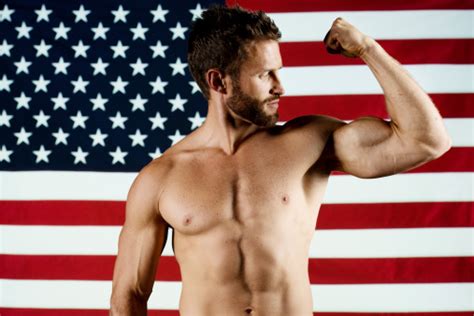 근육질의 사람 성과향상을 촉진하는 유연한 그릐 근육 앞에서 칠레식 플랙 20 29세에 대한 스톡 사진 및 기타 이미지 20 29세 개념 개념과 주제 Istock