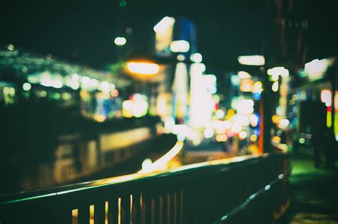 ボケ味ある夜の街手すりの無料の写真素材 ID 24757フリー素材 ぱくたそ
