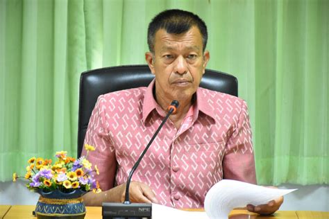 📌วันจันทร์ที่ 27 พฤศจิกายน 2566 เวลา 10 30 น นายสุมิตร แผนทัด นายกเทศมนตรีตำบลนาดี ประชุม