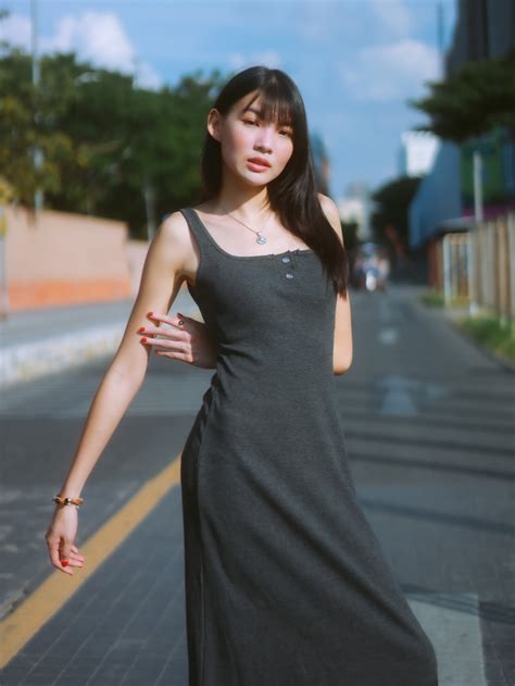 Tdra Official พร้อมส่ง A617 ชุดเดรสกล้าม กระโปรงยาวผ้าร่องเล็ก กระ